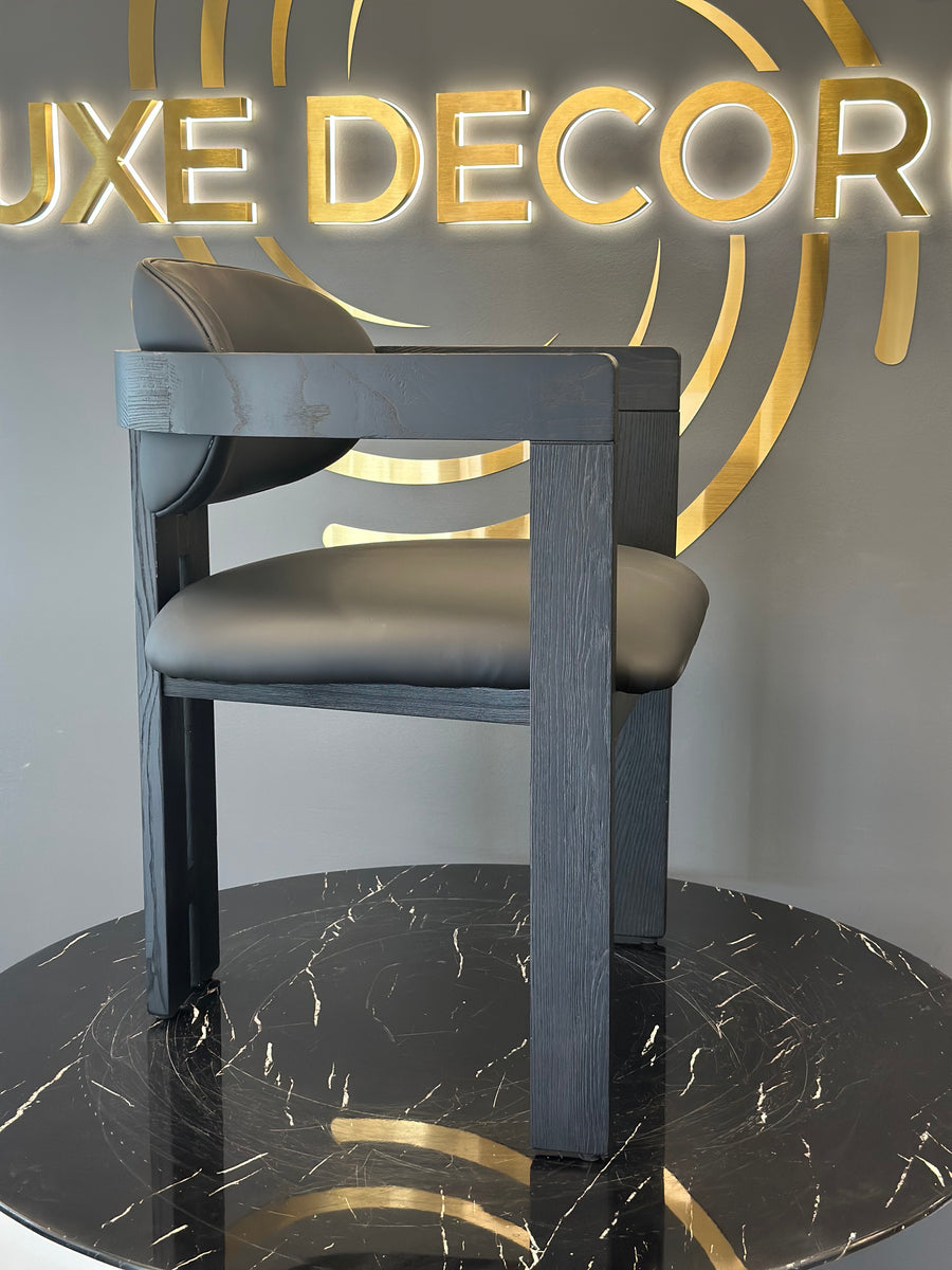 Ebony Chair - Black – Luxe Decorum